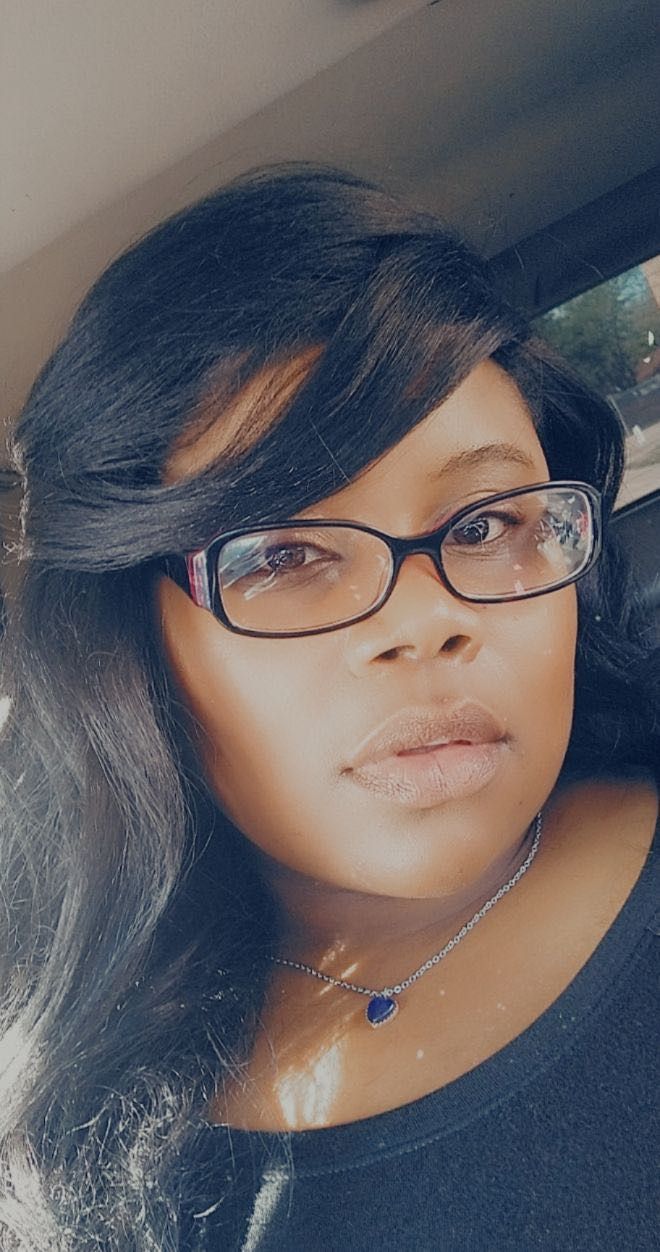 Professional Cuddler in Spokane, Washington, US | Goldeneye9