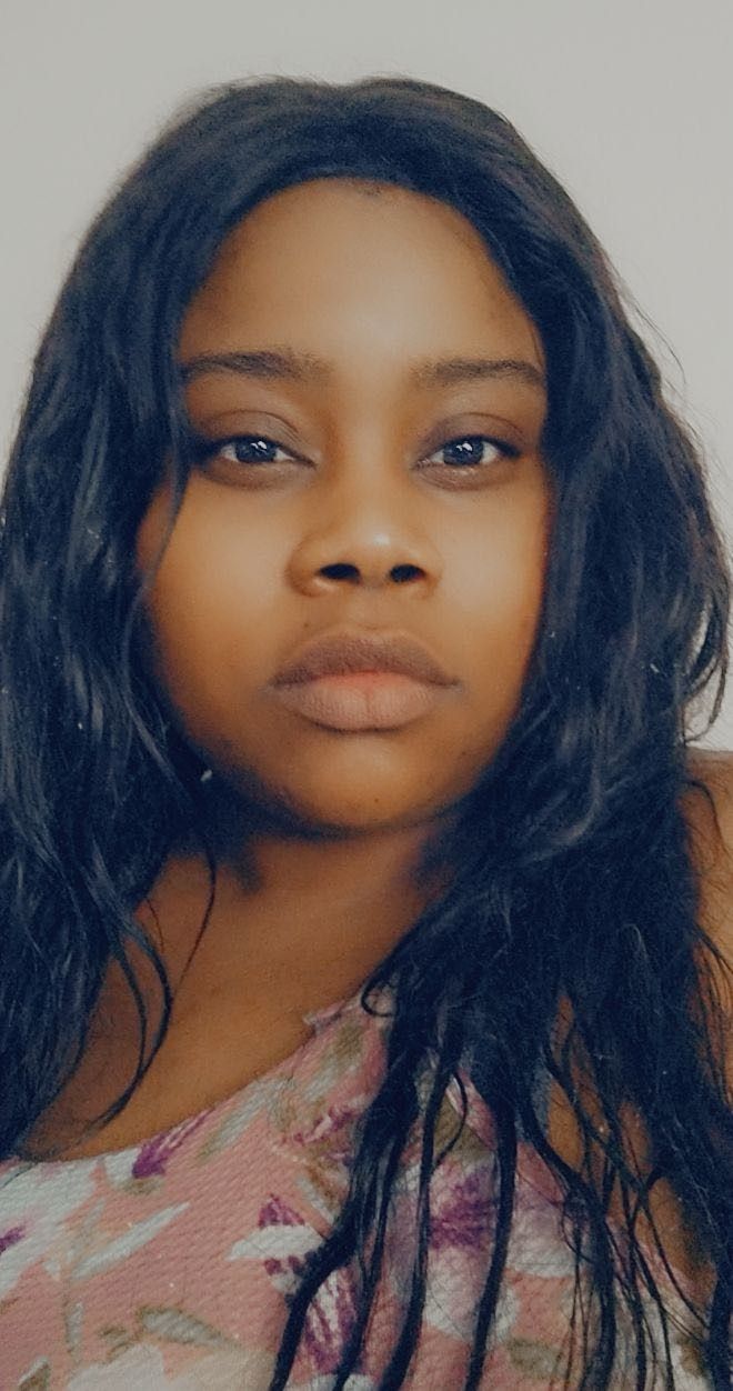 Professional Cuddler in Spokane, Washington, US | Goldeneye9