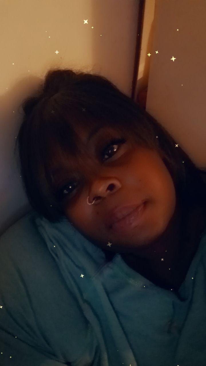 Professional Cuddler in Lincoln, Nebraska, US | Ladyyrayyy11