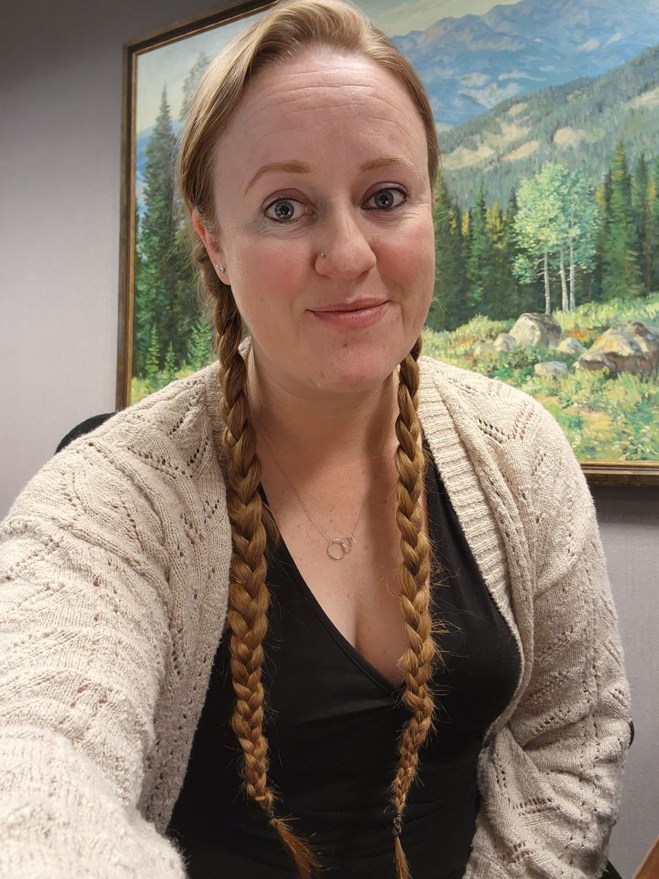 Professional Cuddler in Boise, Idaho | RedEliza