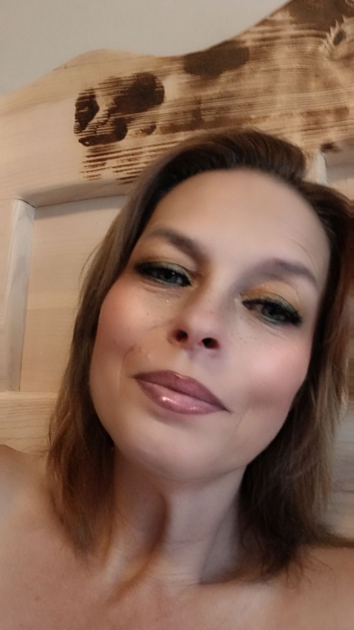 Professional Cuddler in Spokane, Washington | gypsiejo