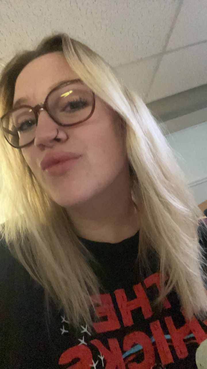 Professional Cuddler in Spokane Valley, Washington | BbyPeach913