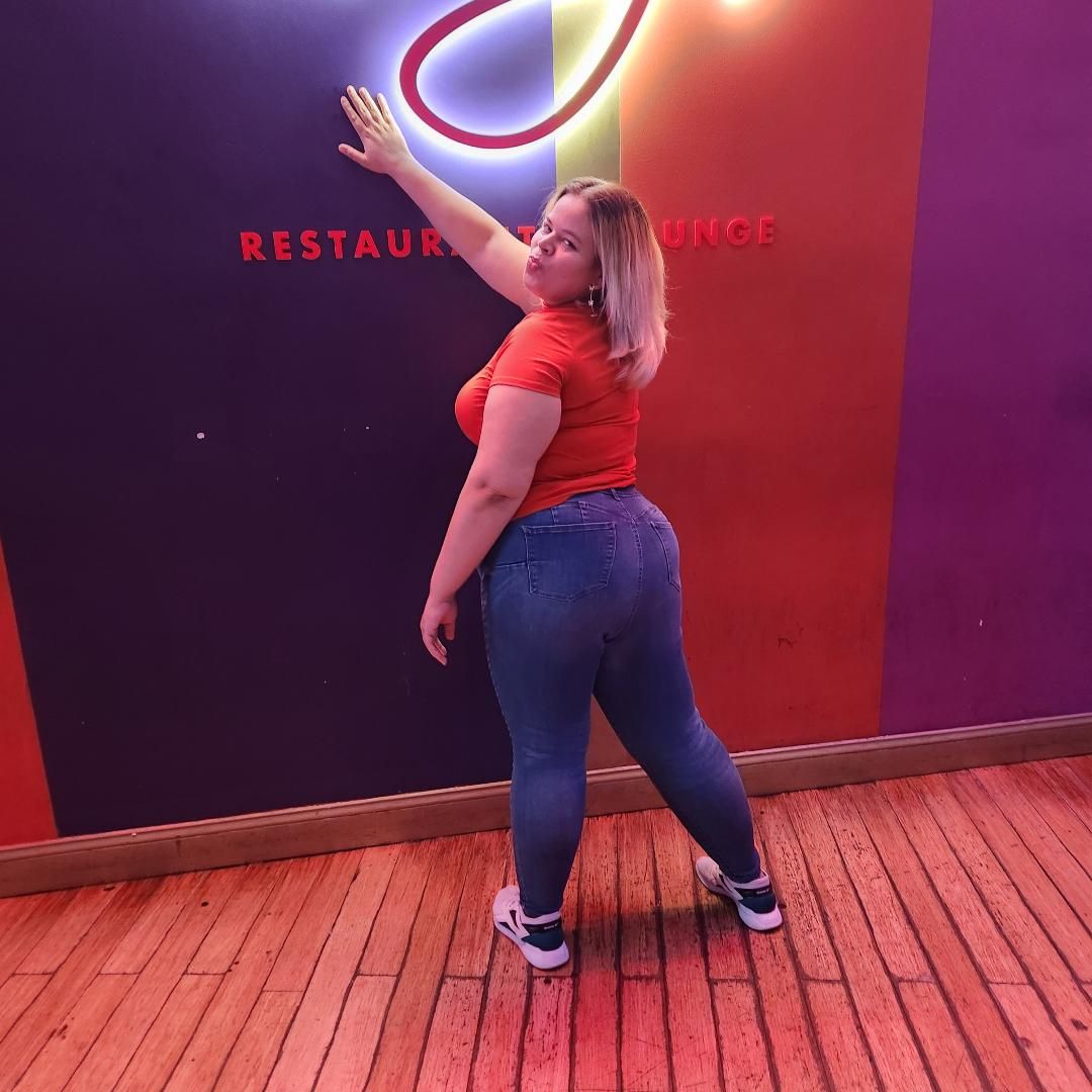 Professional Cuddler in Bronx, New York | CuddleQueen718