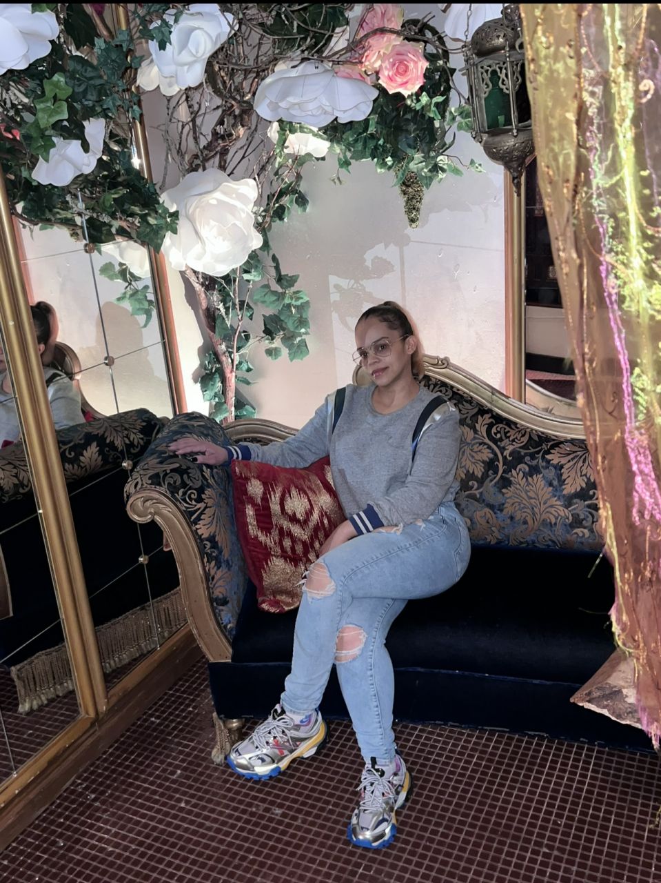 Professional Cuddler in New York, New York | Draw_Close