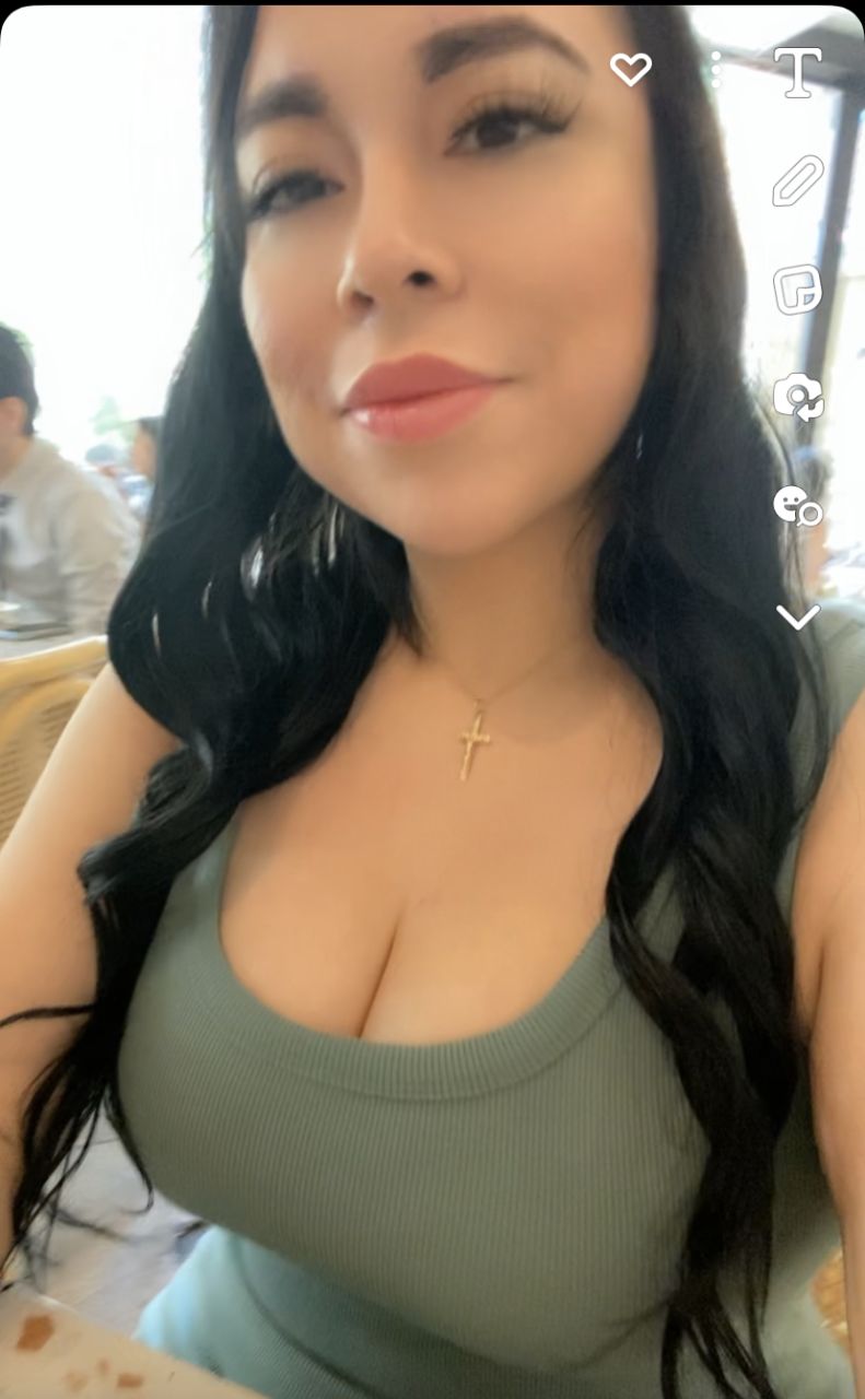 Professional Cuddler in San Antonio, Texas | TexasBabe