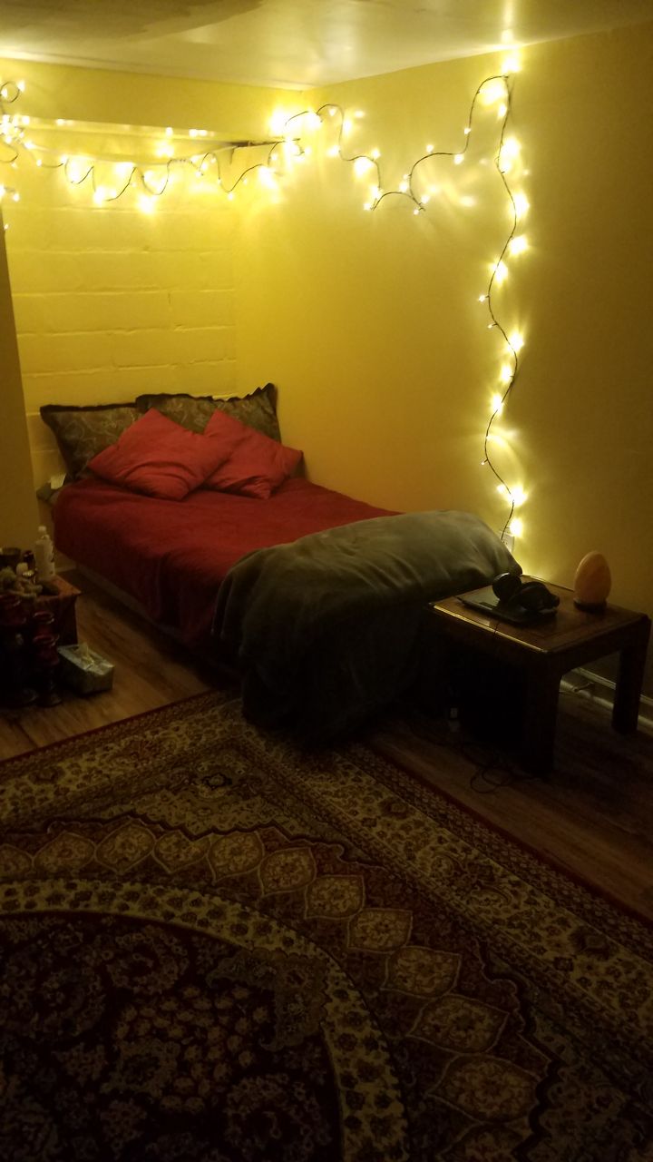 Professional Cuddler in Minneapolis, Minnesota, US | Wellwithin