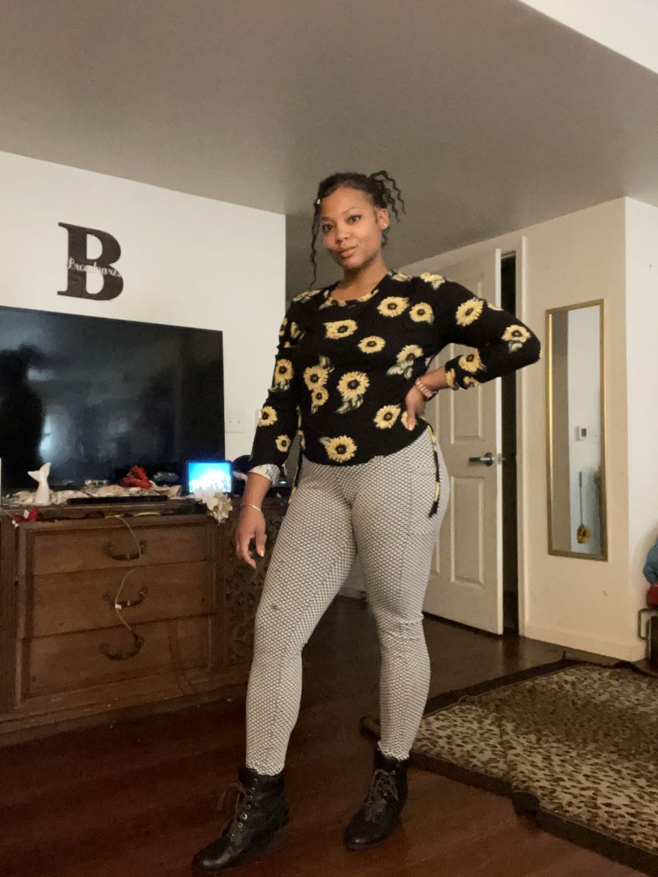 Professional Cuddler in Middletown, Delaware | QueenKi