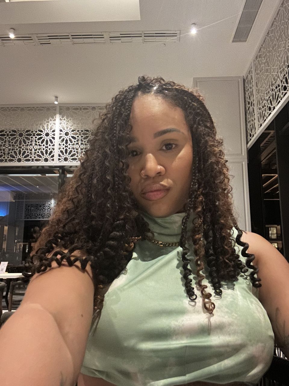 Professional Cuddler in Orlando, Florida | DarleneDomDaph